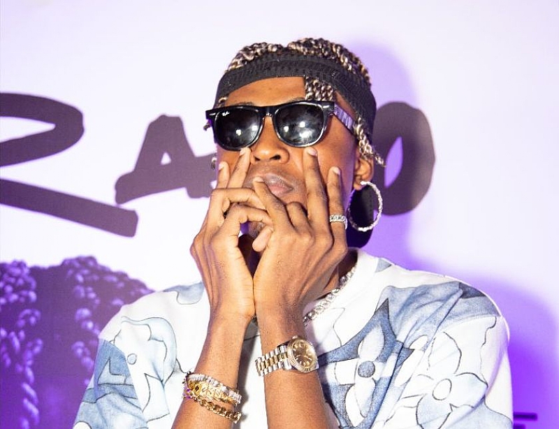 Superboy Cheque Thrills Audience To An Intimate Live Performance