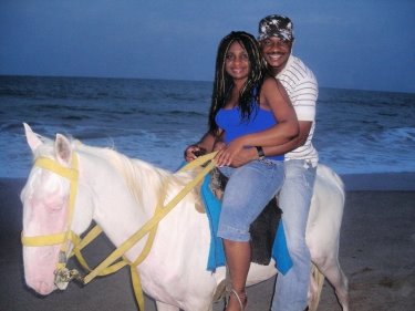 ACTOR MOSES EFRET WED ACTOR MIKE EZERUONYES EX GIRLFRIEND EMMA NGO