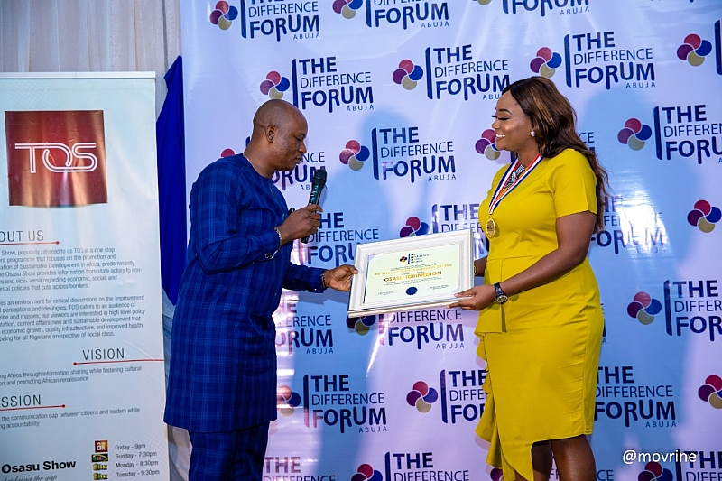 Prixair Group Chairman, Osasu Igbinedion, Tope Fasau & others bagsThe ...