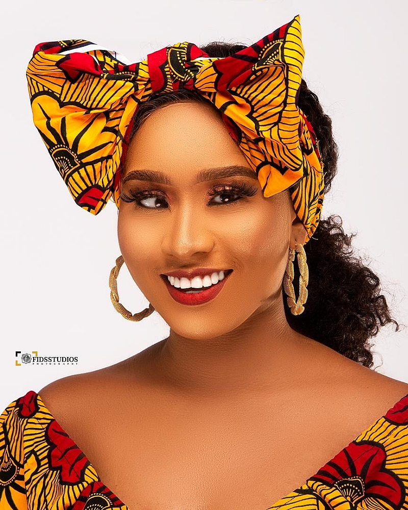 Faith Ajayi The Melanin Queen Nigeria Stuns In African Print Photos