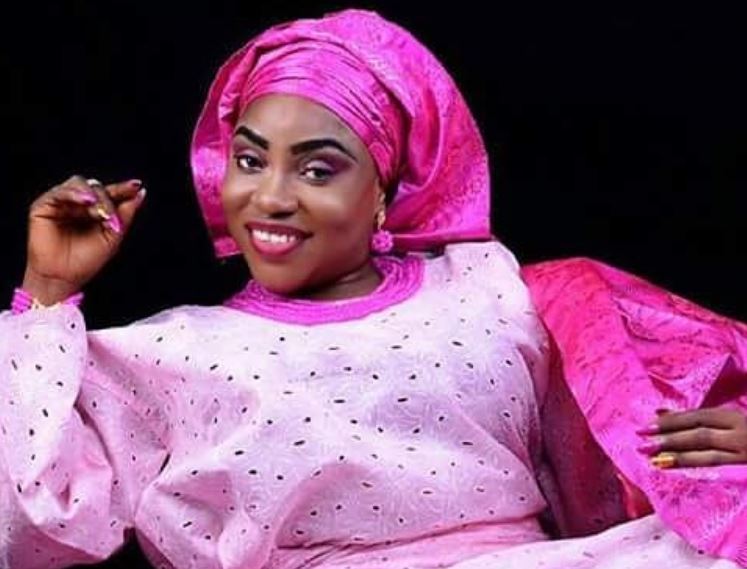 Actress, Oluwakemi Ogunbiyi Celebrates 365 days with Stunning Photos